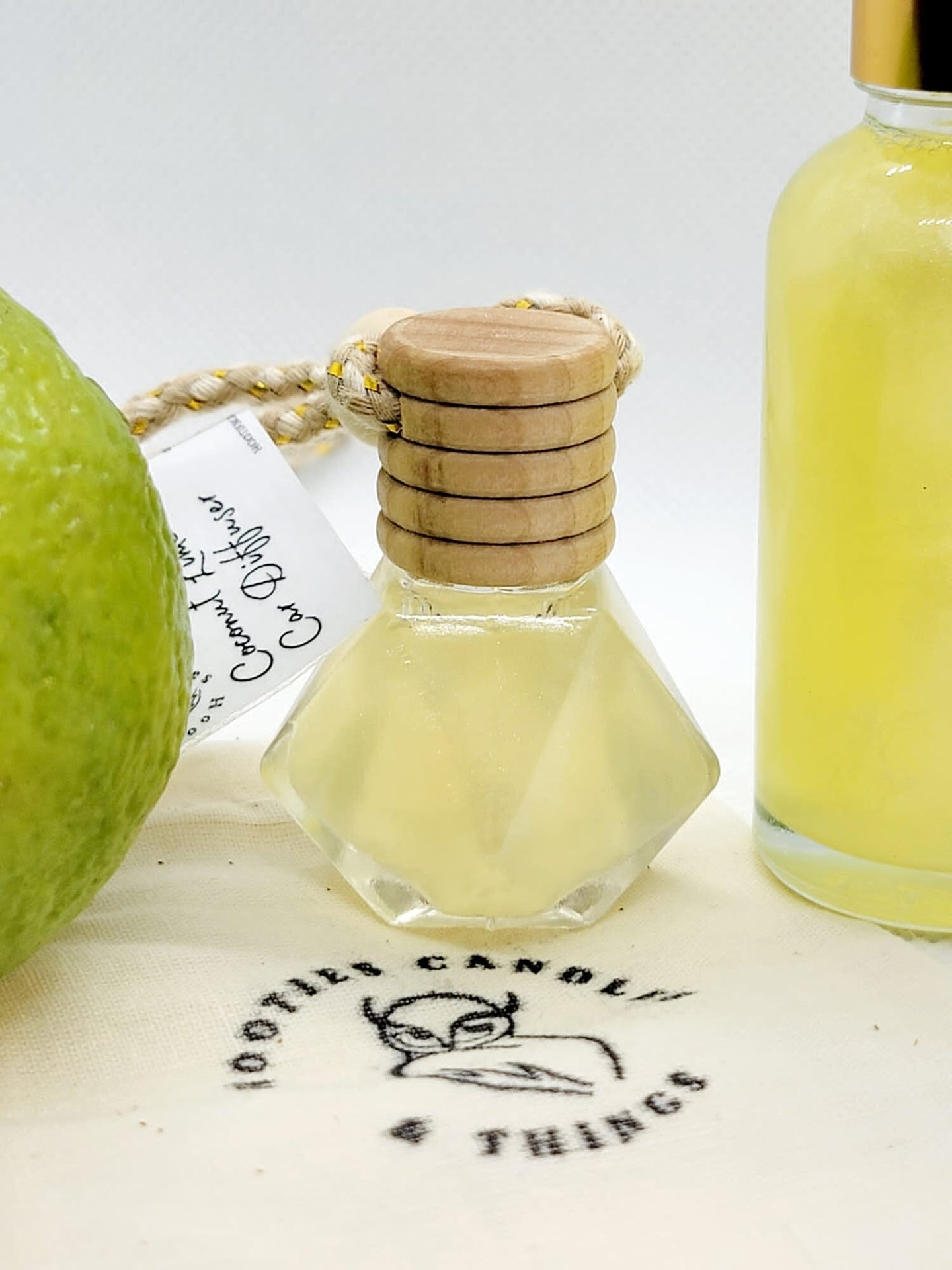 Coconut Lime Car Diffuser | Beautiful Car Diffusers | Hooties Candles
